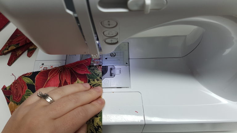 Mantel Scarf Sewing tutorial | Charmed By Ashley
